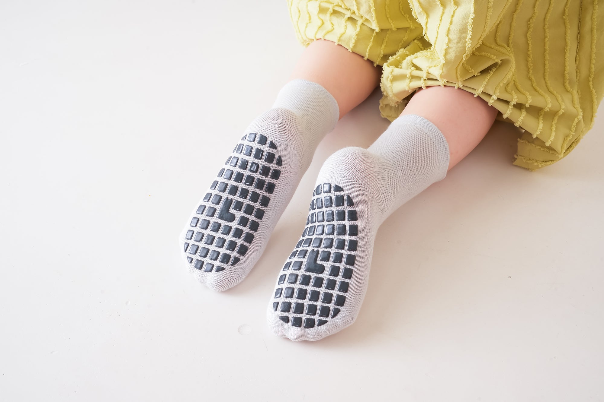 Durable Non-Slip Socks for Toddlers, Babies and kids – LittleYogaSocks